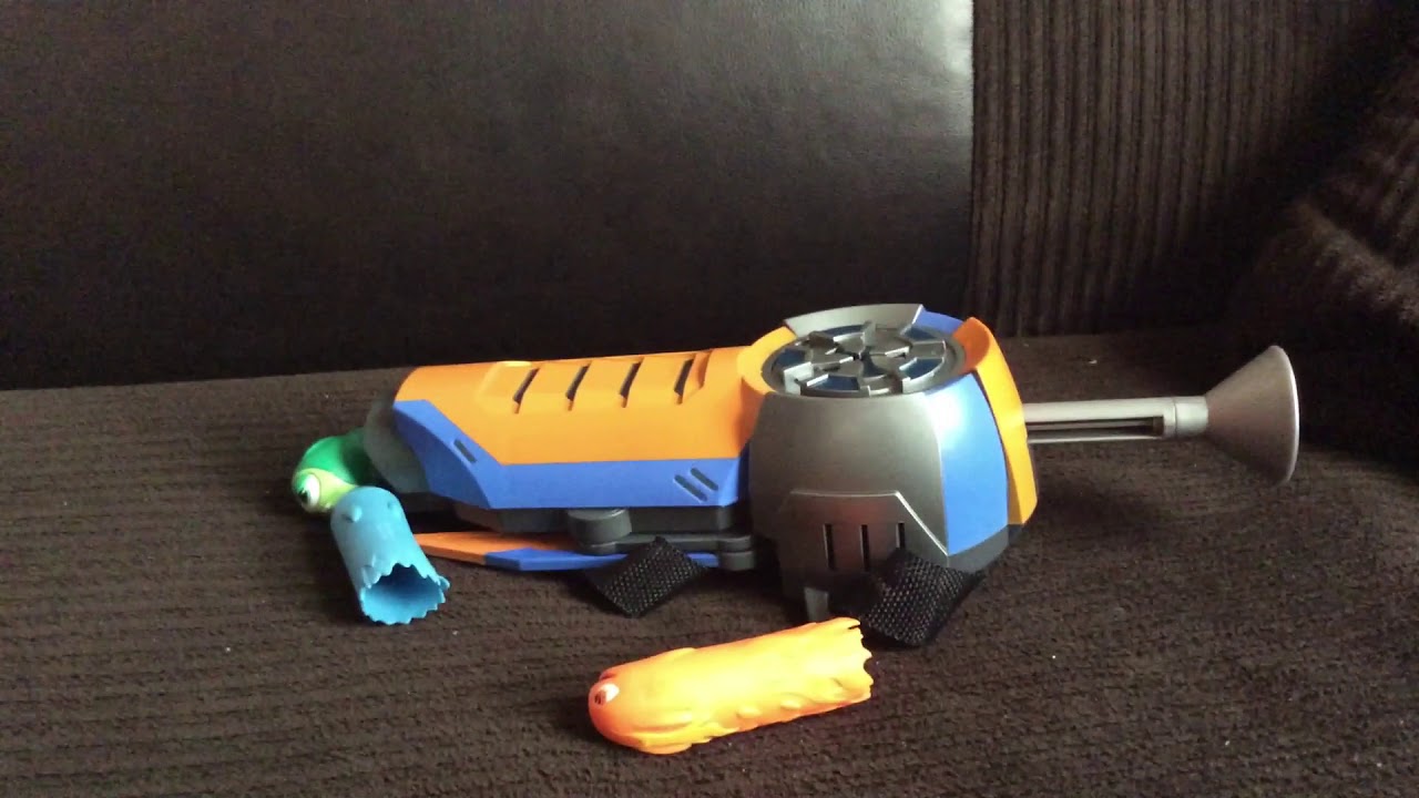 Slug terra wrist blaster - YouTube