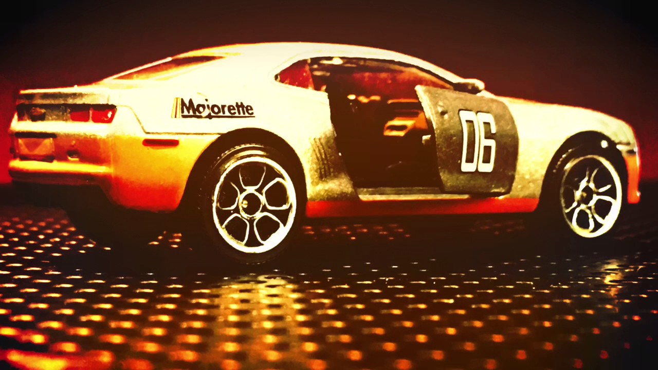 Majorette Custom Race Camaro - YouTube