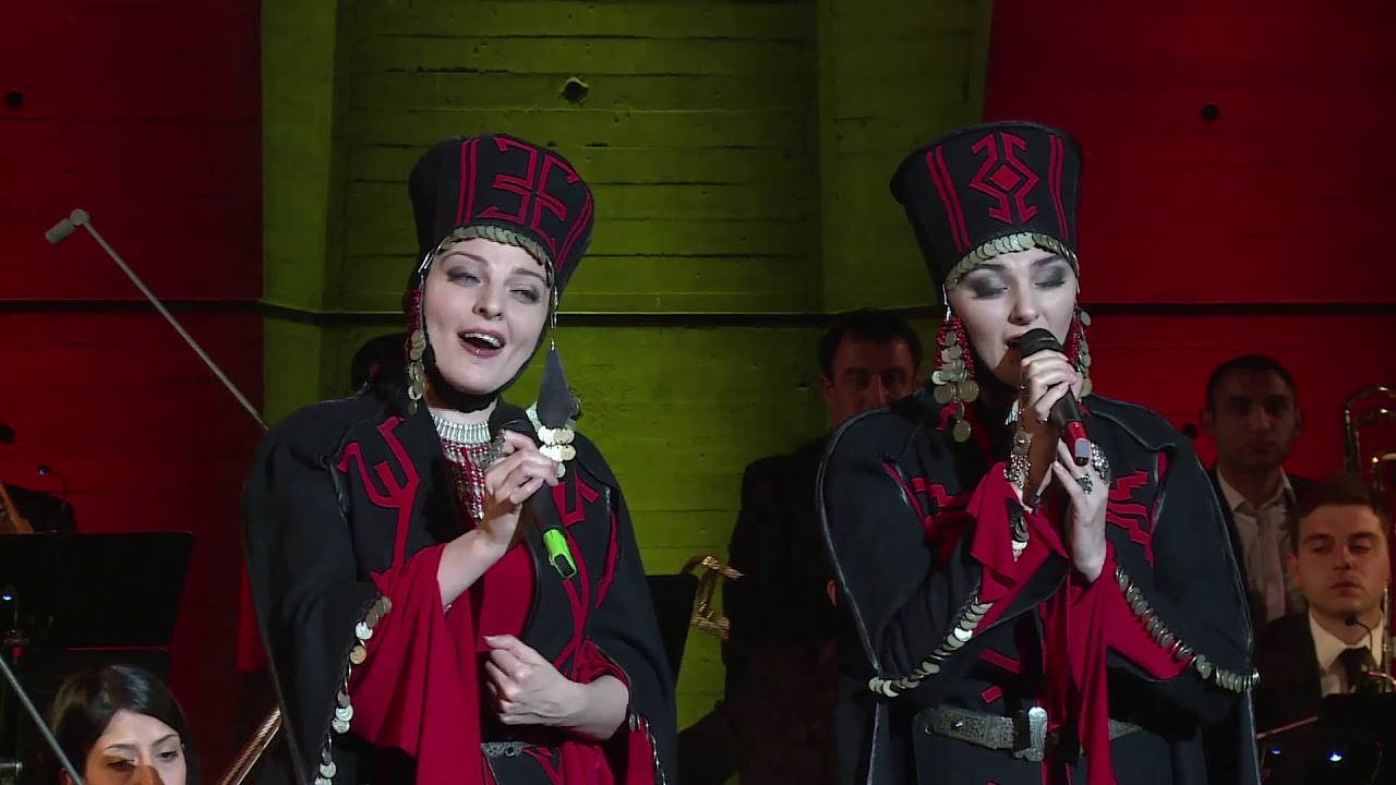 Anush & Inga Arshakyan "KILIKIA" - YouTube