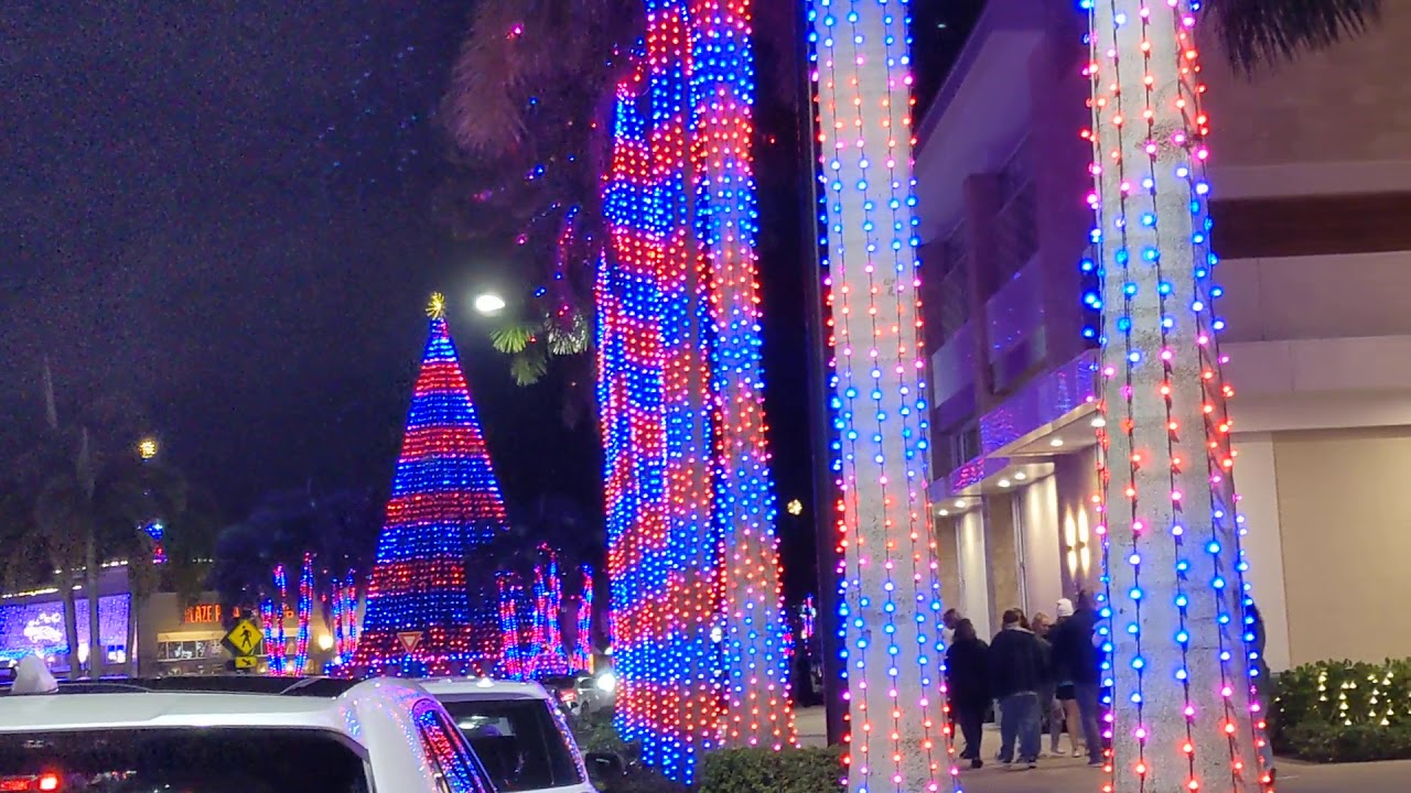UTC Light Show 2020 - YouTube