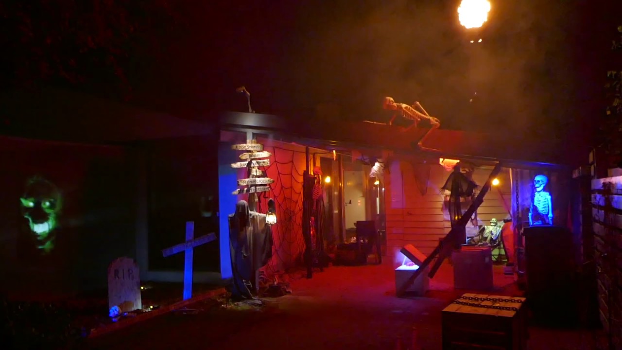 Halloween 2019 quick walk through - YouTube