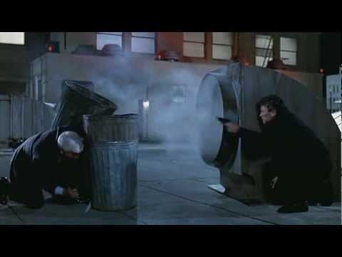 Naked Gun 2 1/2 - Gun Fight