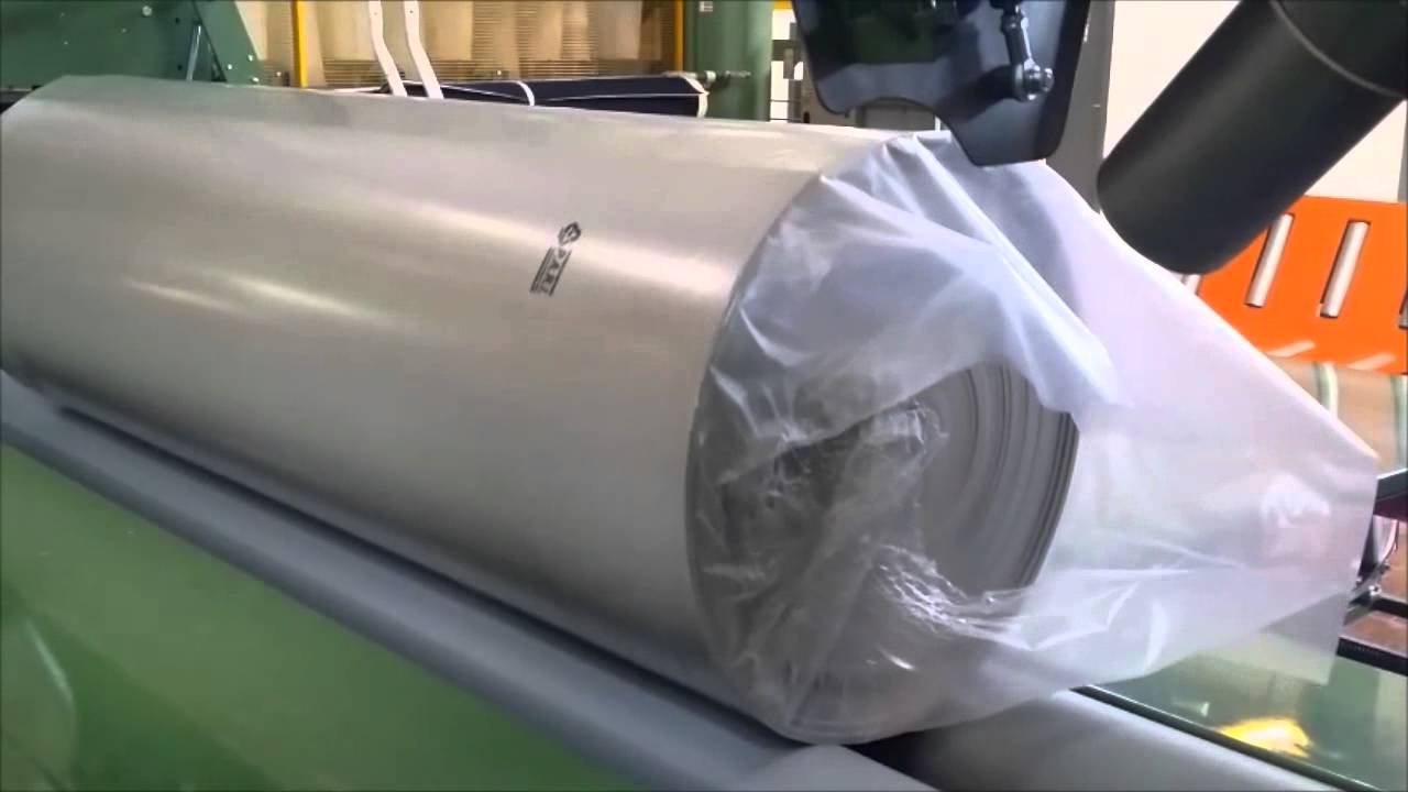 Automatic packing machine mod Rotopacking for big roll - YouTube