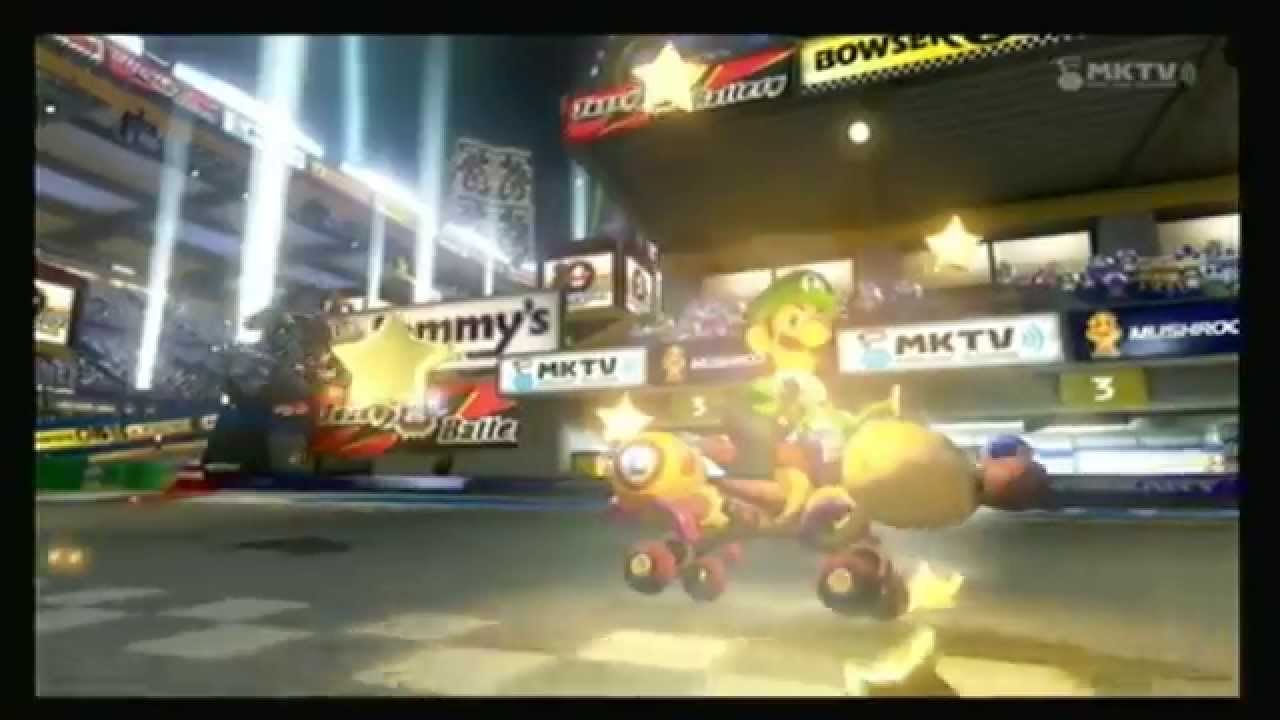 Mario Kart 8 - 1 Shell, 2 Hits, 1 Death Stare - YouTube