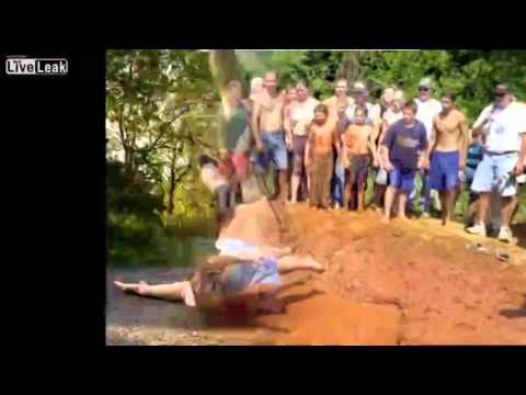 LiveLeak com   They Photographed Only 1 Second Before