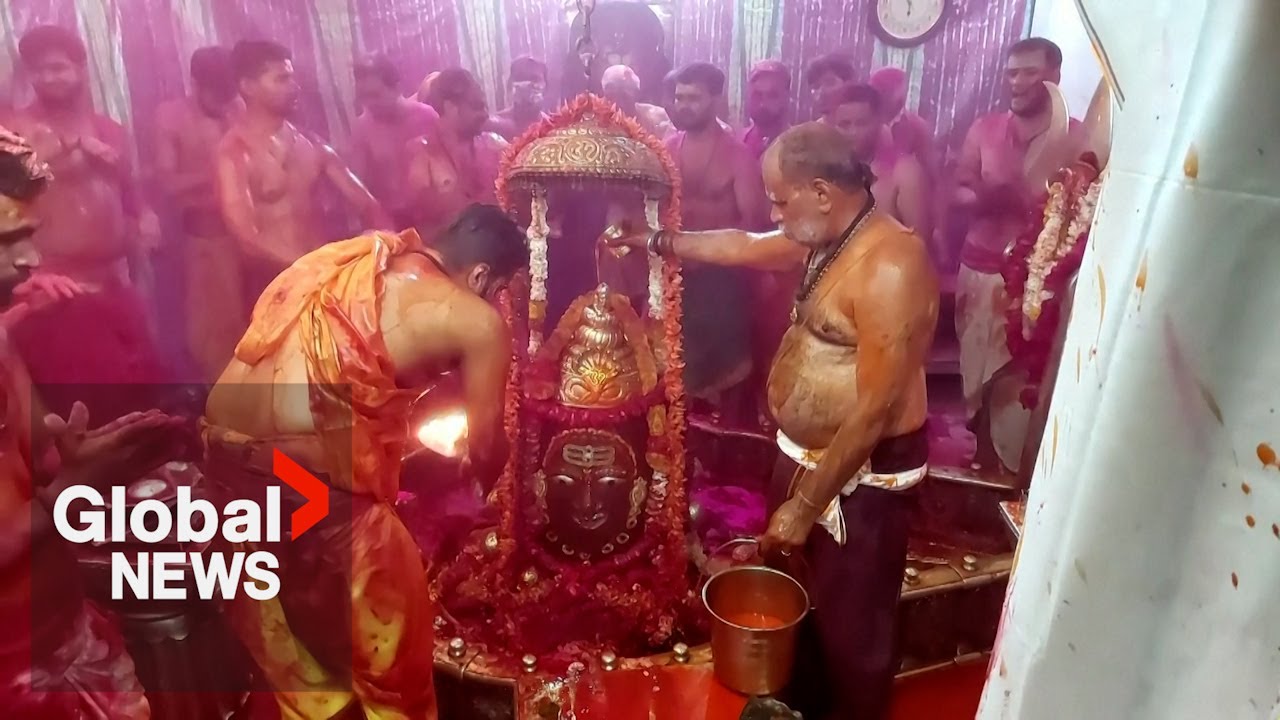 Hindus mark Rang Panchami festival in central India with colours, music ...