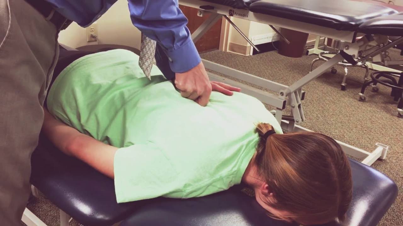 Thoracic Mobilizations - YouTube