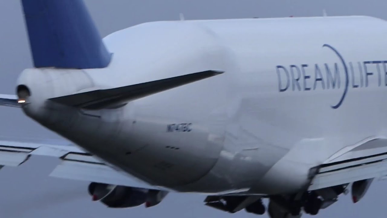 747 BLCF Dreamlifter N747BC takeoff Paine Field stabilized June 20 ...