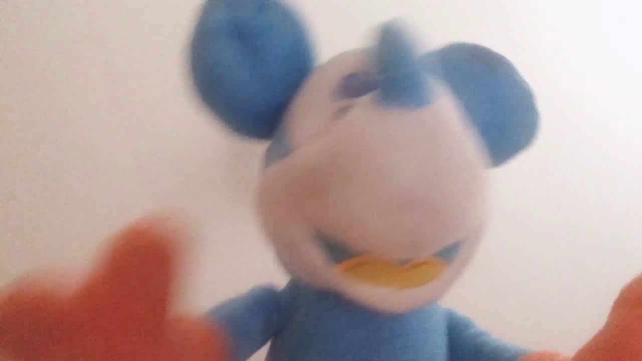 Mickey Mouse says hi - YouTube