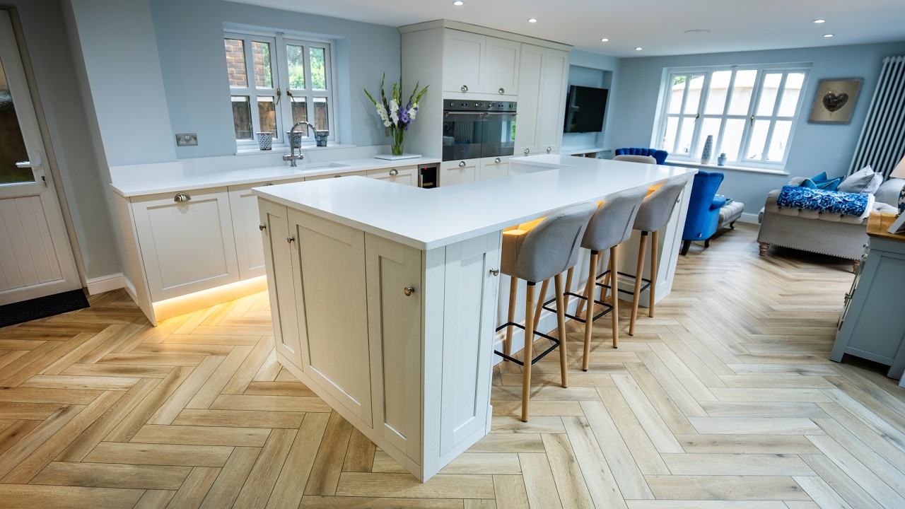 Itastone Ice White Quartz Kitchen - YouTube