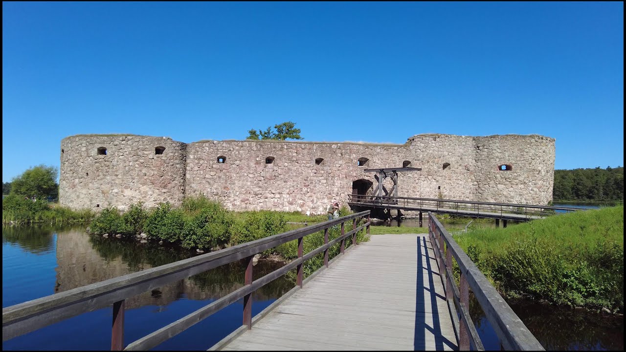 Walking through the Kronoberg castle ruin in Växjö, Sweden - YouTube