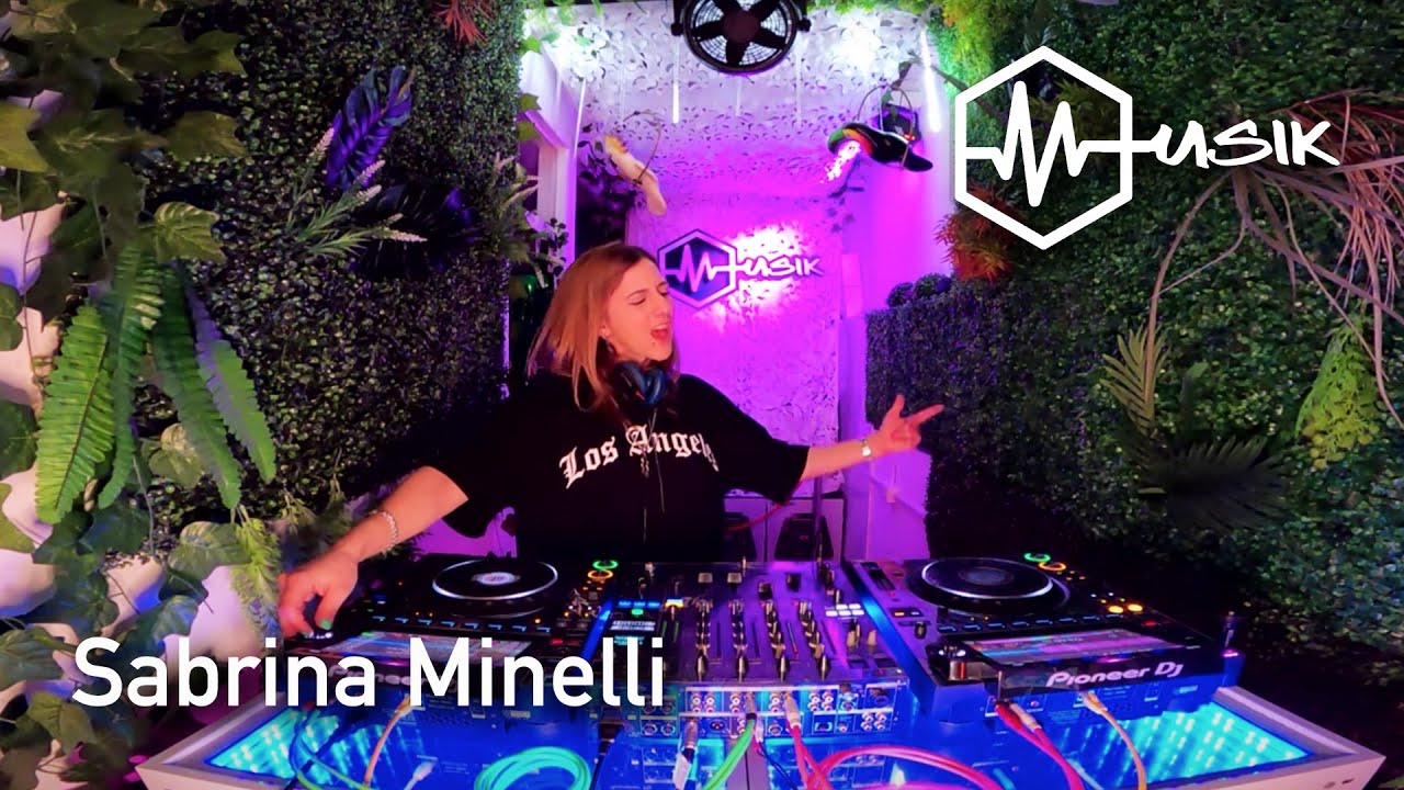 Sabrina Minelli | MUSIK | (Tech-House & House) - YouTube