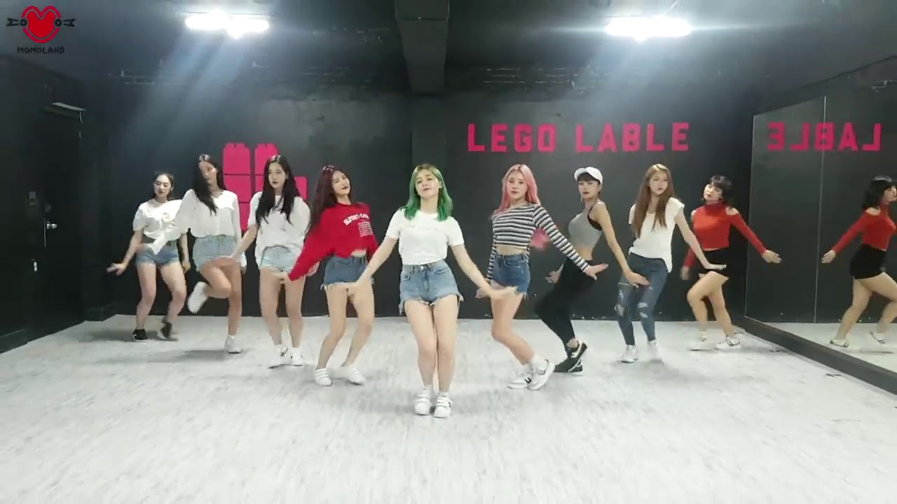 Momoland dance - YouTube