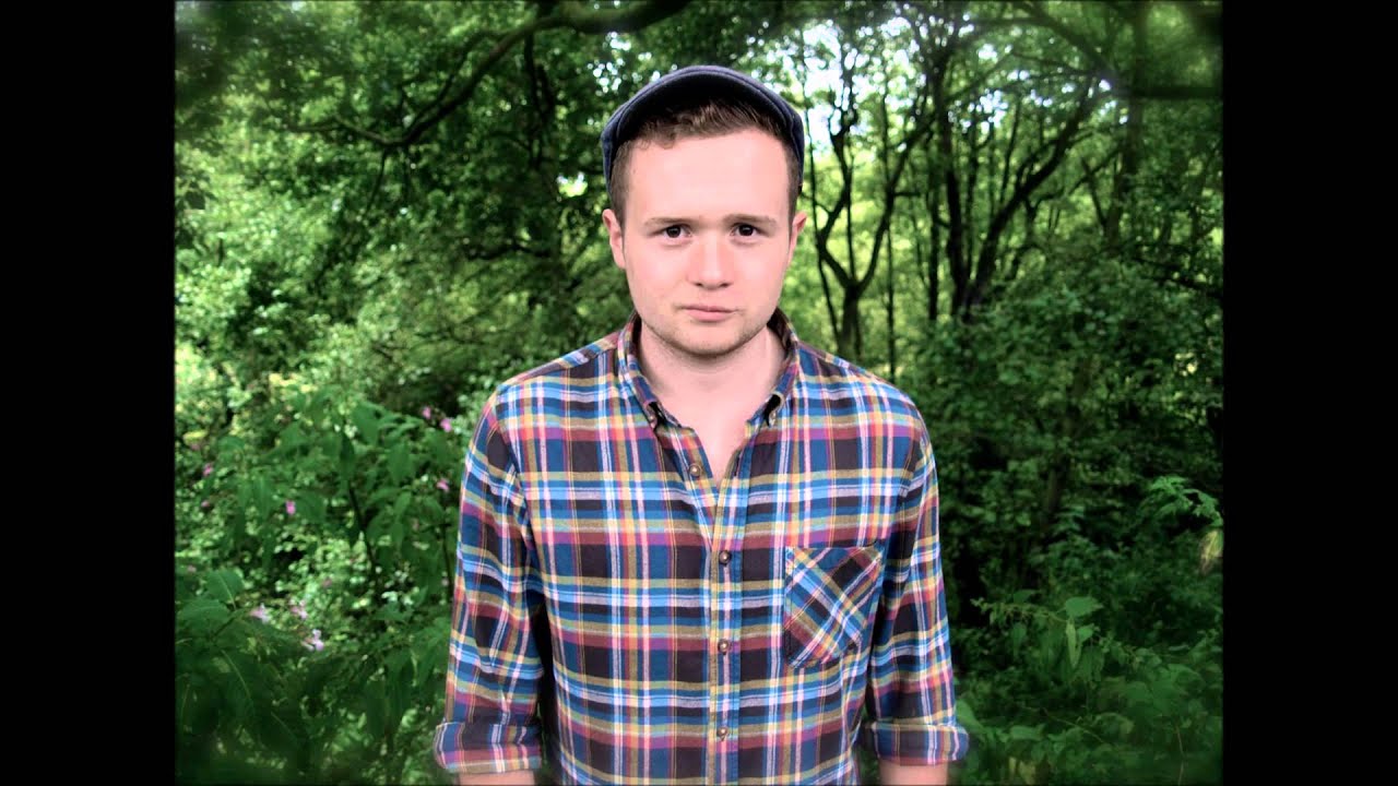 Alex Tweedie - Social Screens [OFFICIAL AUDIO] - YouTube