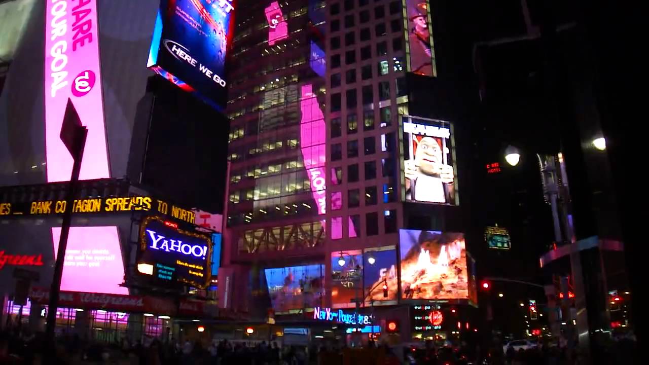 Times Square à noite - YouTube