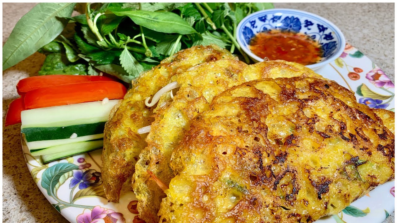Crispy Sizzling Banh Xeo with Pork, Shrimp, and Beef (Vietnamese Savory ...