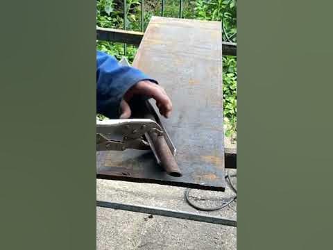 Comment couper un tube de petit diamètre avec une meule et obtenir un ...