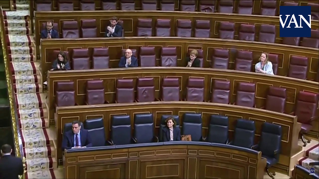 La imagen inédita del pleno en el Congreso - YouTube