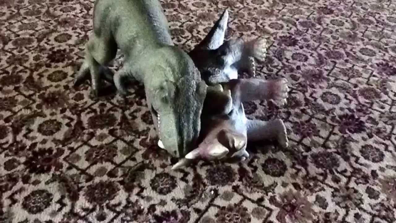 Epic dinosaur battle - YouTube