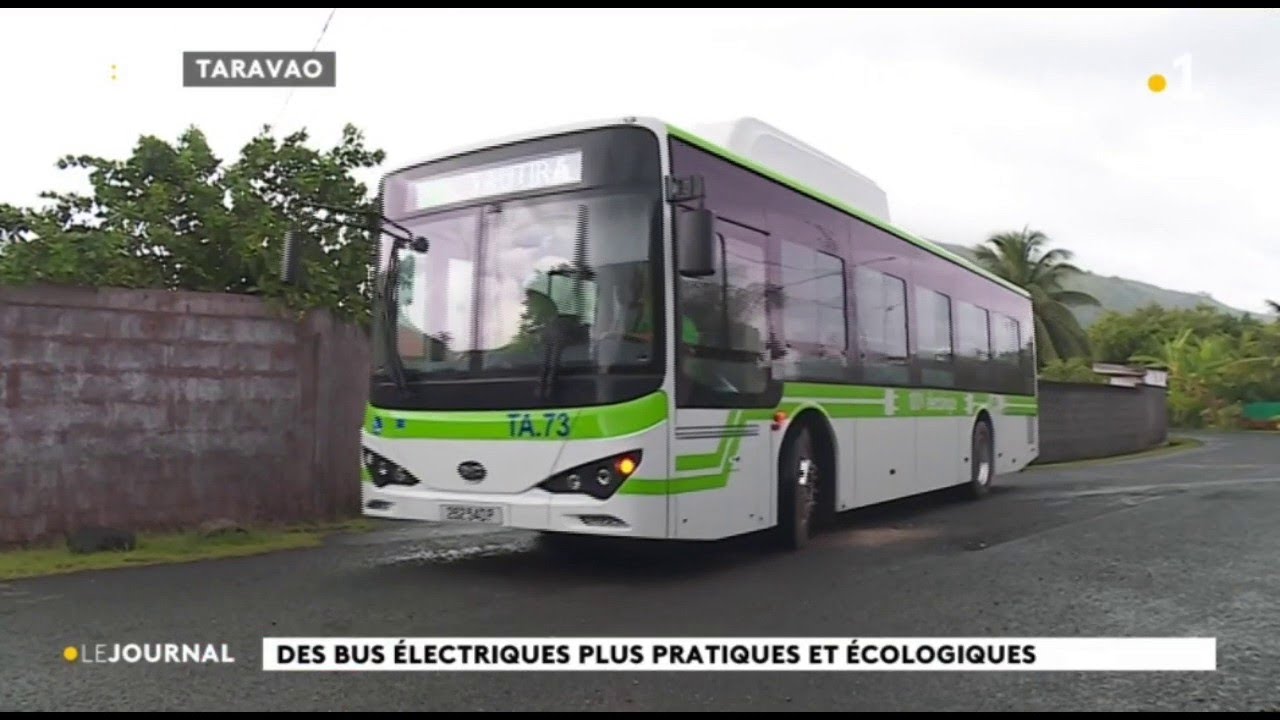 Les habitants de Tahiti iti transportés en bus 100% électrique - YouTube