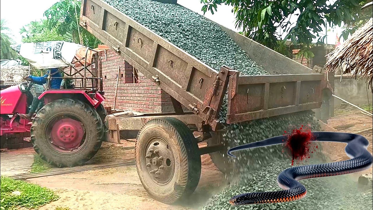 🚜🚜Chips Pathar Unloading Video /😍🥰Mahindra Tractor unloading video ...