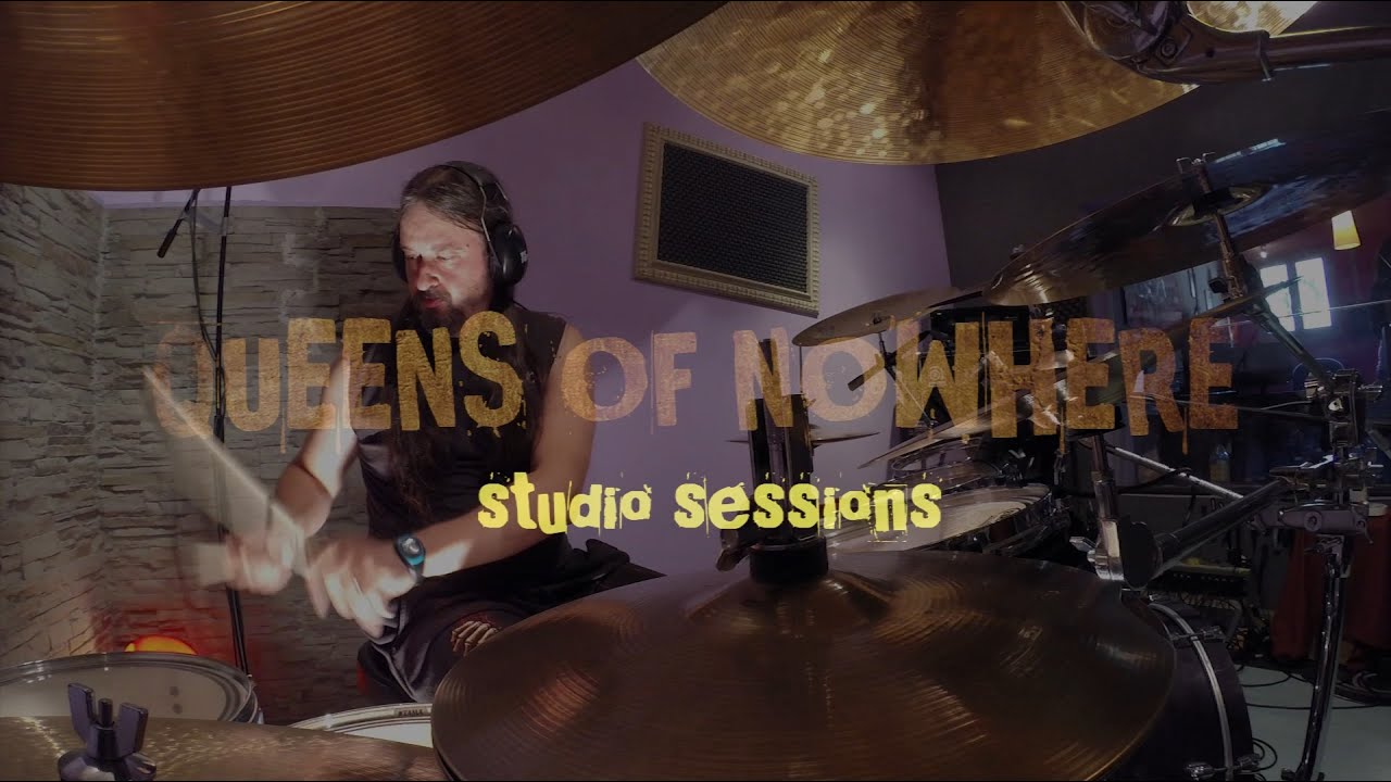 AERIAL BLACKED - QUEENS OF NOWHERE (Studio Sessions) /GoPro/ - YouTube