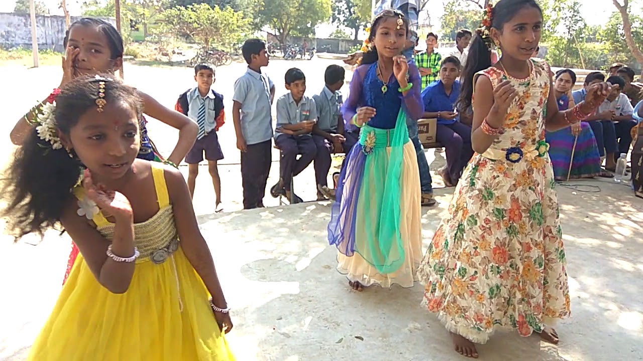 DIBIRI DIBIRI SONG BY 3RD CLASS CHILDREN - YouTube