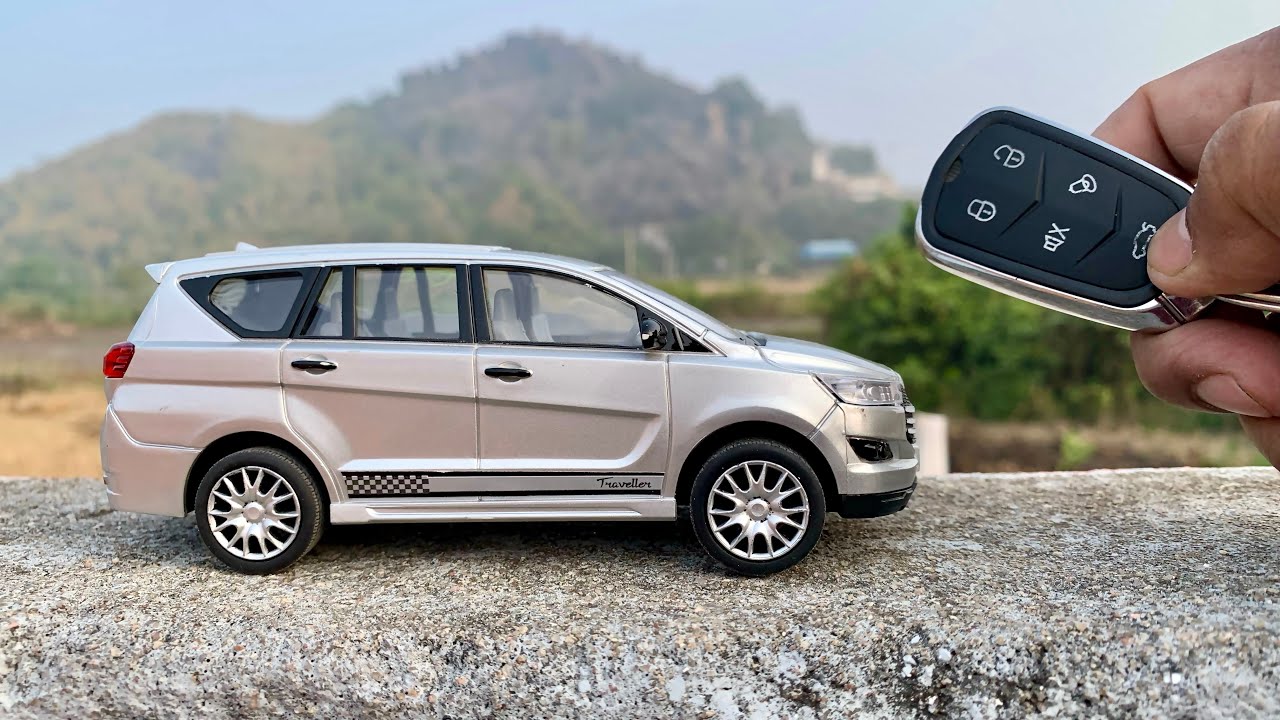 Unboxing of Scale 1:32 Model Toyota Innova Crysta - Silver | Miniature ...