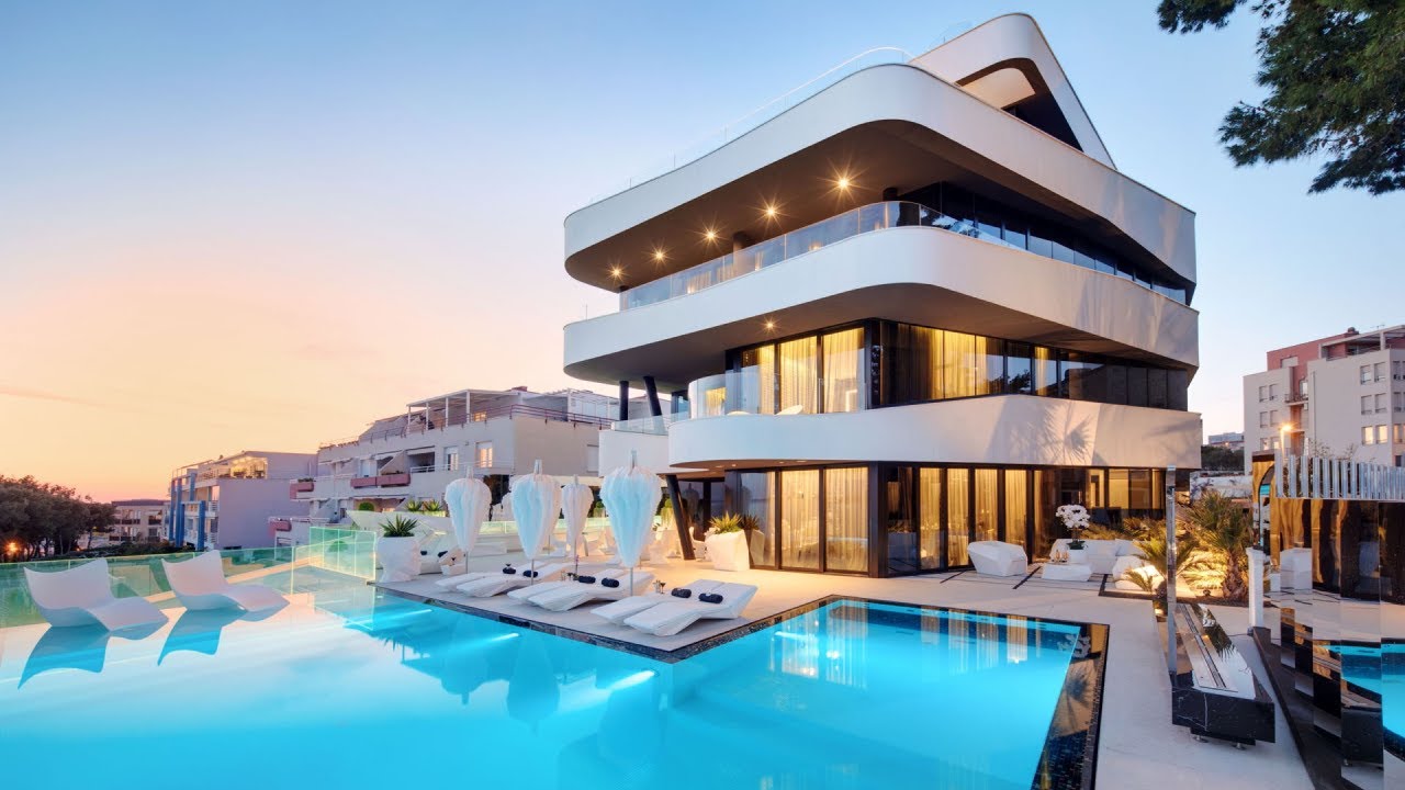 Posh Residence - Seaside Villa in Split, Croatia - YouTube