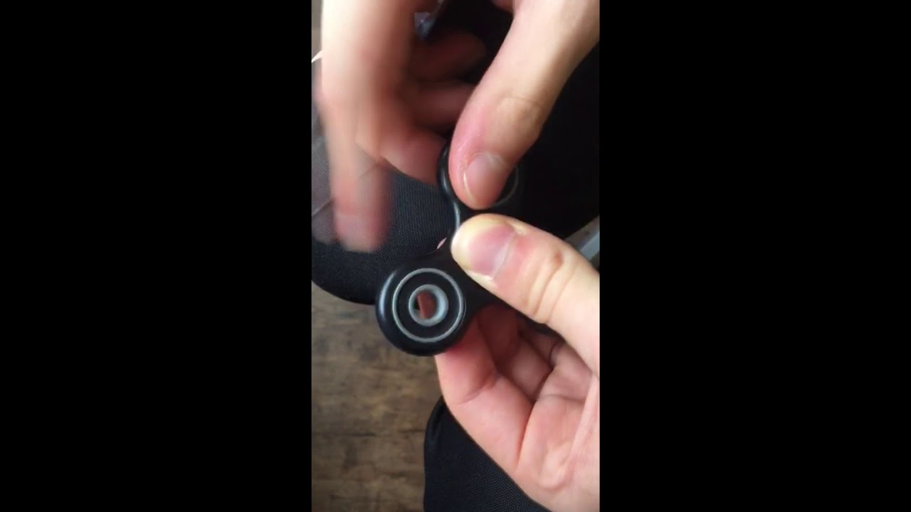 Super cute UWU fidget spinner ASMR!! (dUwUb) - YouTube