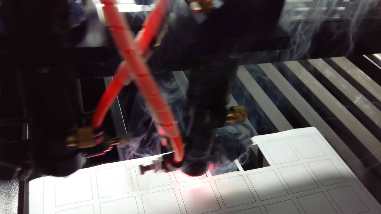 Laser Cutting Machine with Red Light Pointer - YouTube