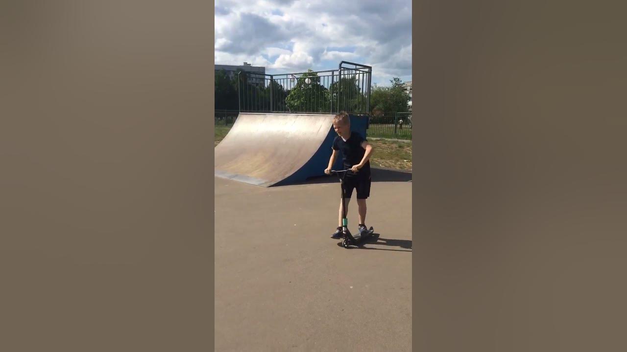 Фингер вип друга#скут #трюк #скейтпарк #вип - YouTube