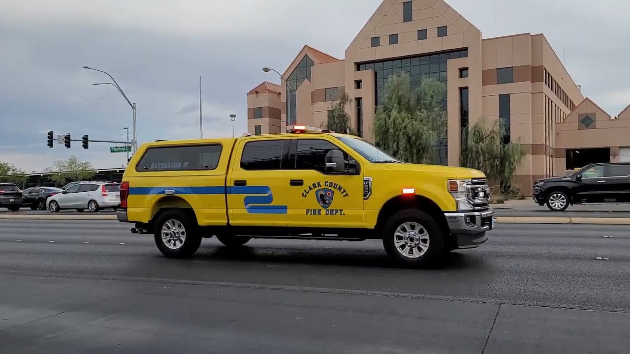 Engine 18, Rescue 18, Truck 18, Battalion 2, Squad 18 Responding ...