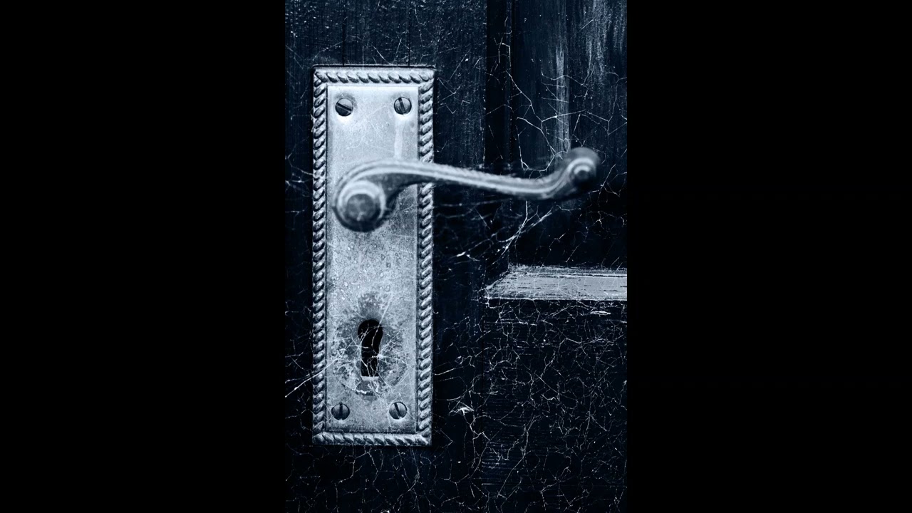 Scary Door open effect sound - YouTube