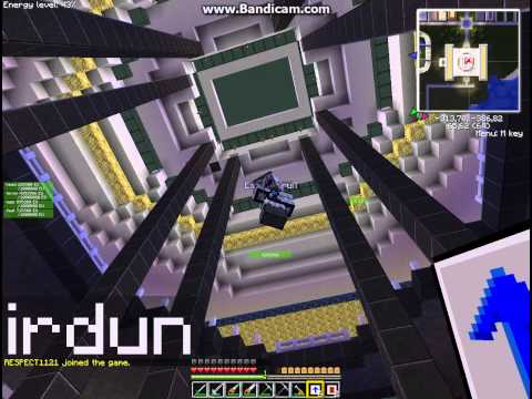 Раздача на спавне! Человечек выкенул 3-4 грави)