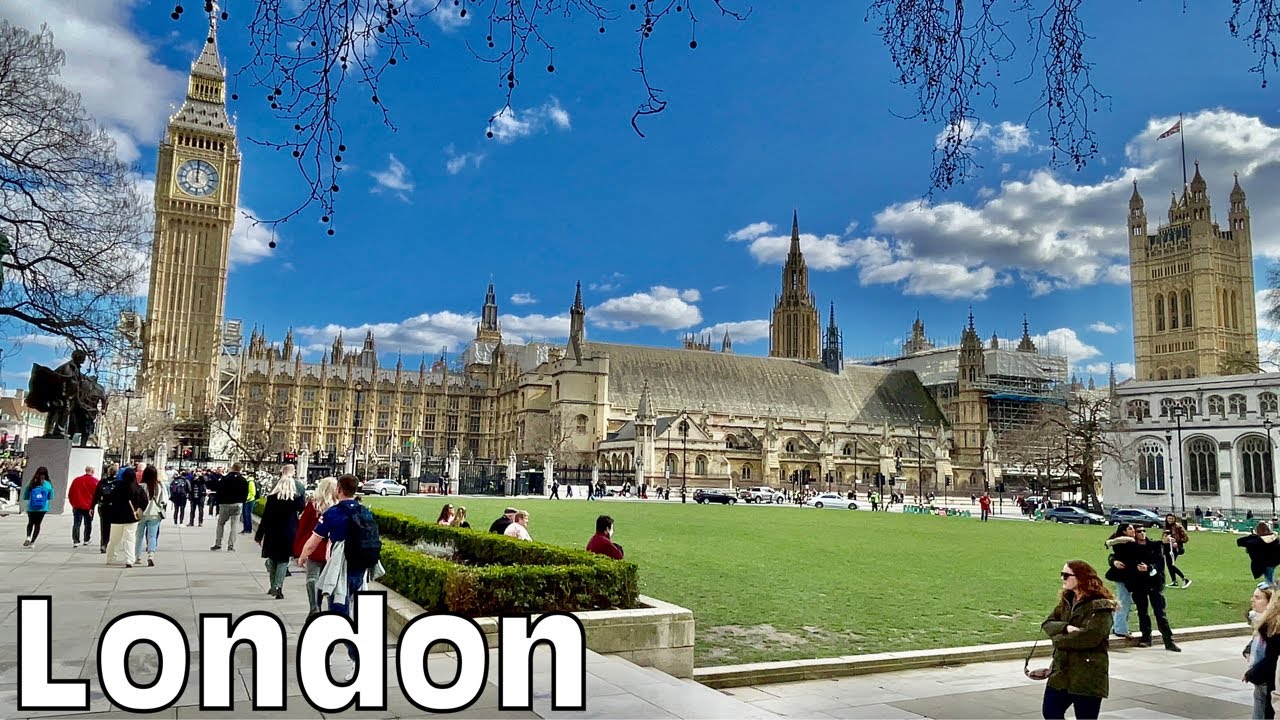 Enjoy a beautiful walk around Central London in 4k HDR! - YouTube