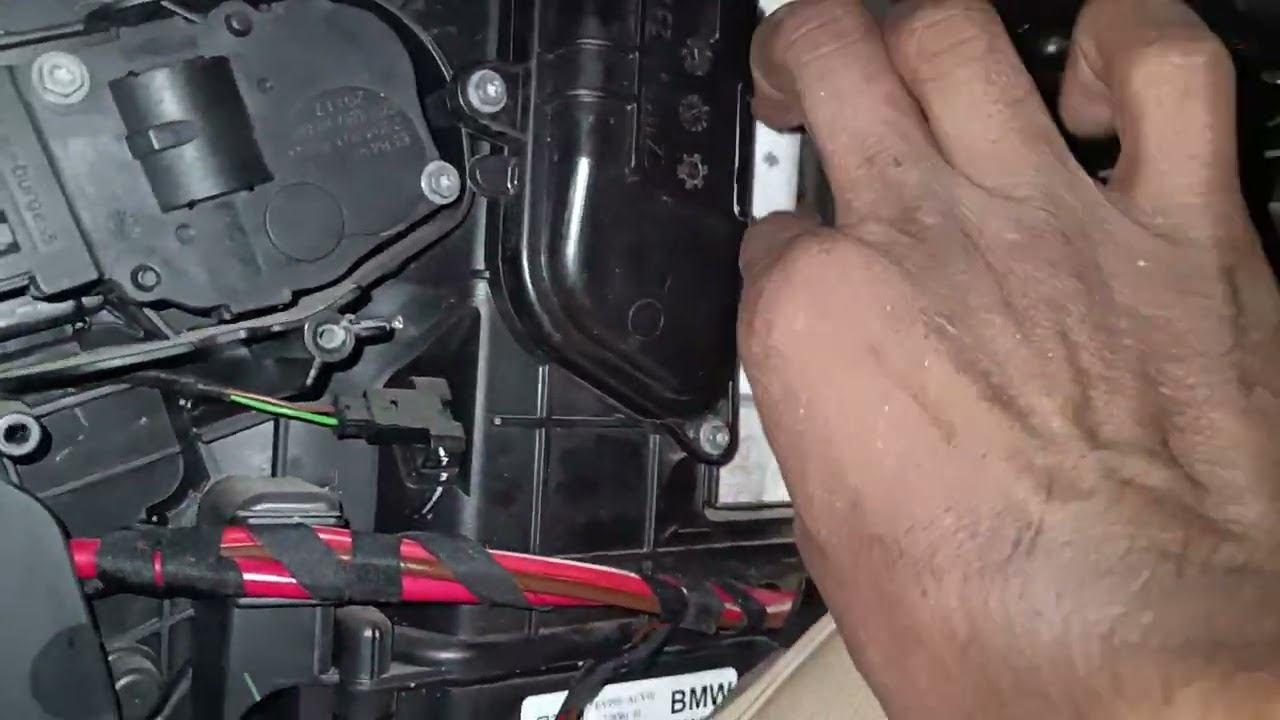 HOW TO REMOVE AC FILTER BMW X1 kaise change kare - YouTube