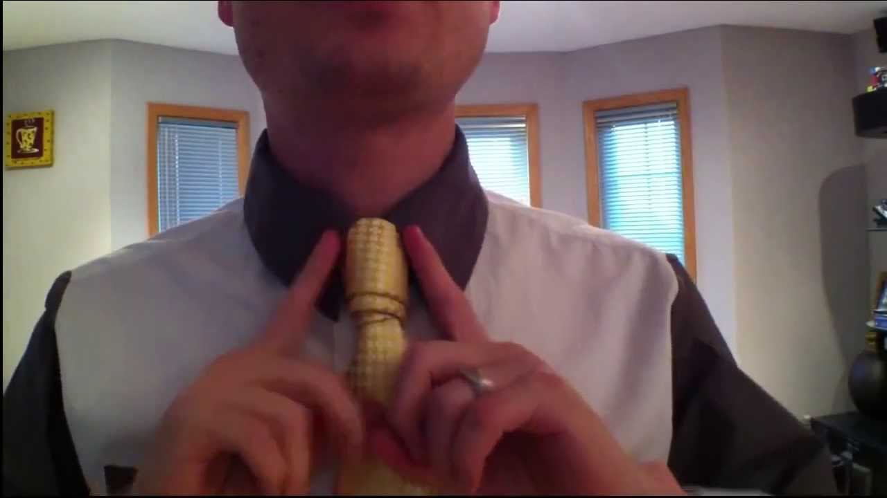 How to Tie a Van Wijk Necktie Knot - YouTube