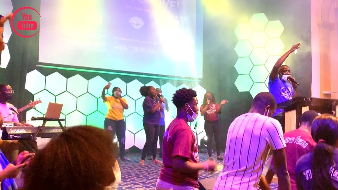 2021 Youth Conference | Hot Pentecostal PRAISES led by Eld. Sam Ayisi 🔥 ...