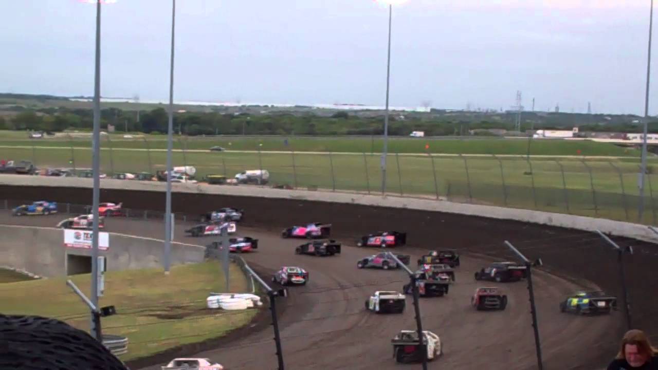 texas motorspeedway dirt track limited modified last chance qulifyer ...