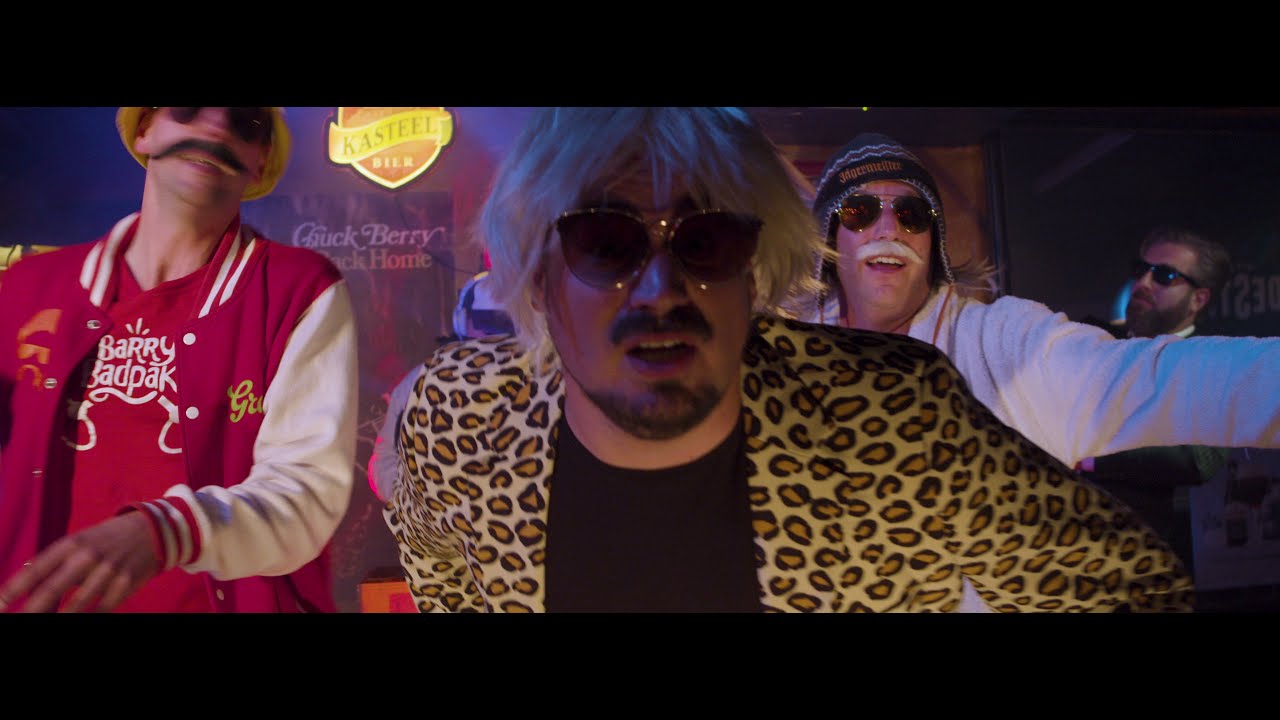 Bennie Beenham & Barry Badpak - Ik Heb Geen Biertje Meer (Officiële ...