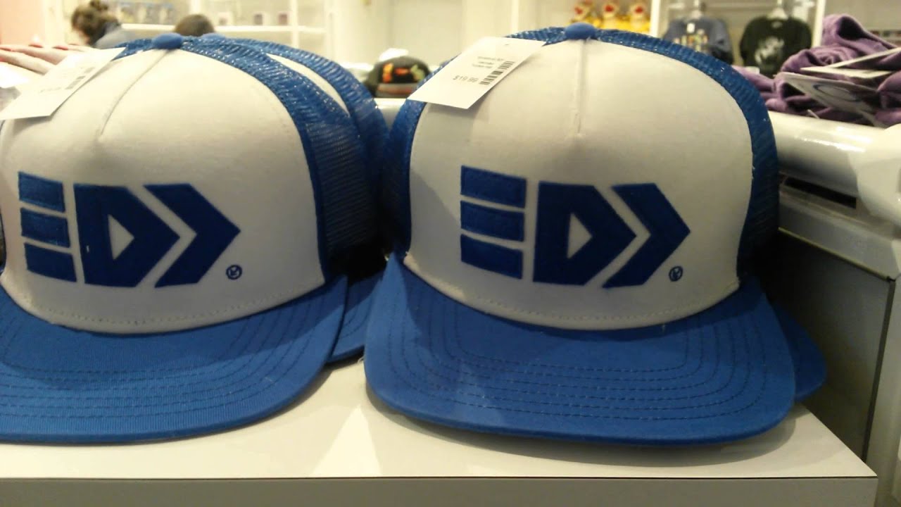 Splatoon Hats at Nintendo NY - YouTube