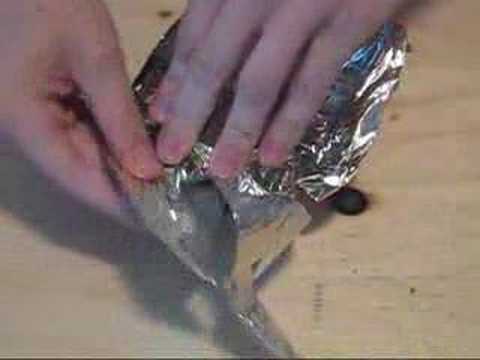 How to pack a bowl of shisha - YouTube