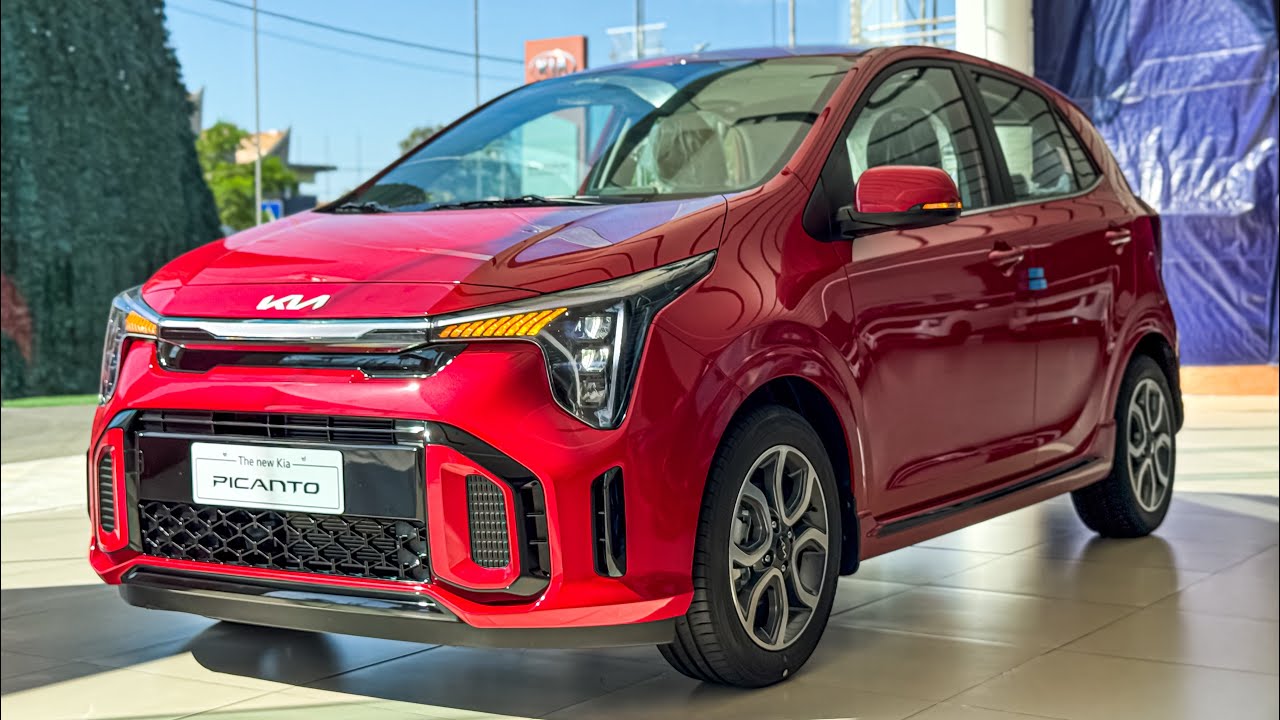 The New KIA PICANTO GT-Line - A Compact City Car (Shiny Red) - YouTube