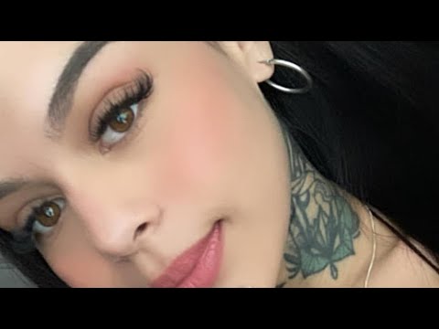 Victoria Hernandez ~  Plus-Size Curvy Model and Body-Positivity Star