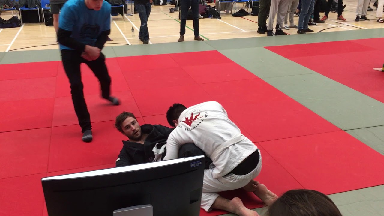 Errol Lee - u85 - Gi - White - Round 1 - YouTube