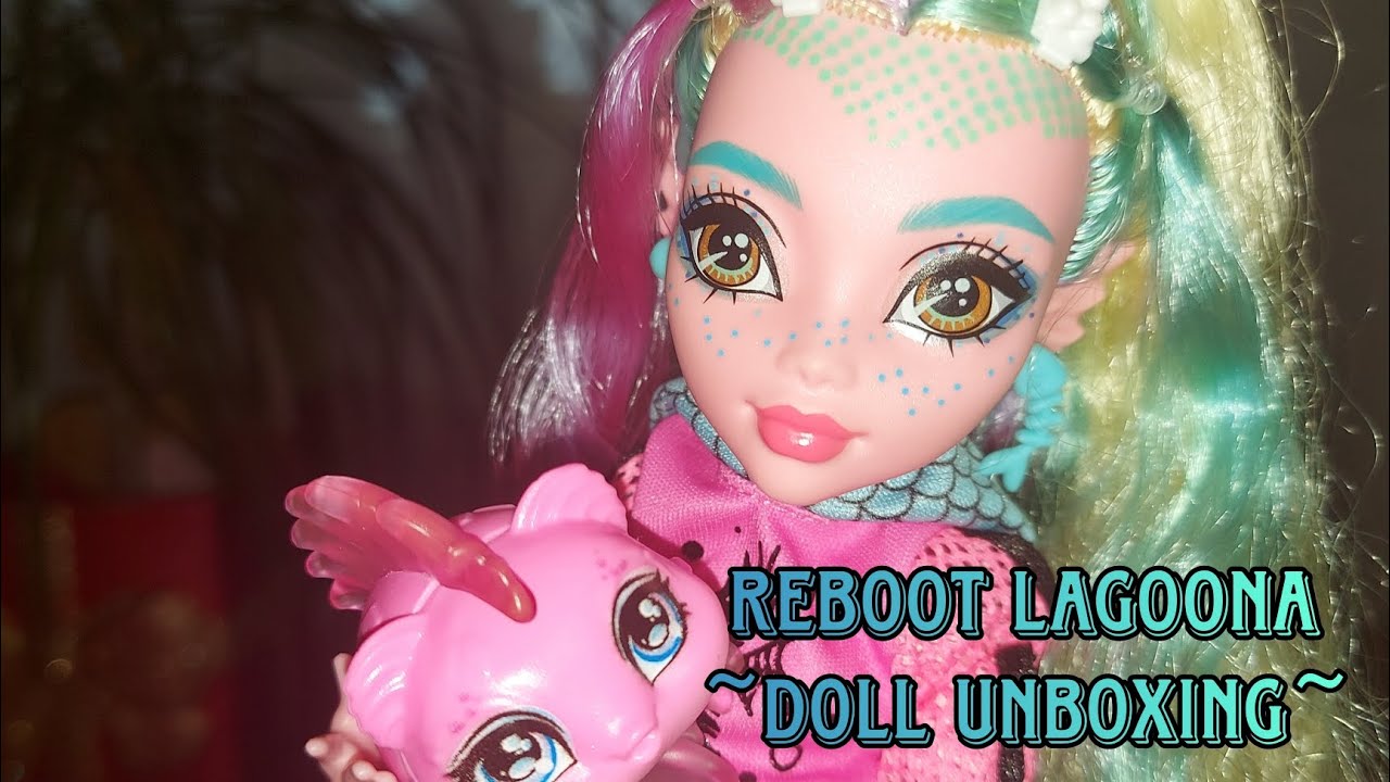 Reboot Lagoona | Doll Unboxing (english) - YouTube