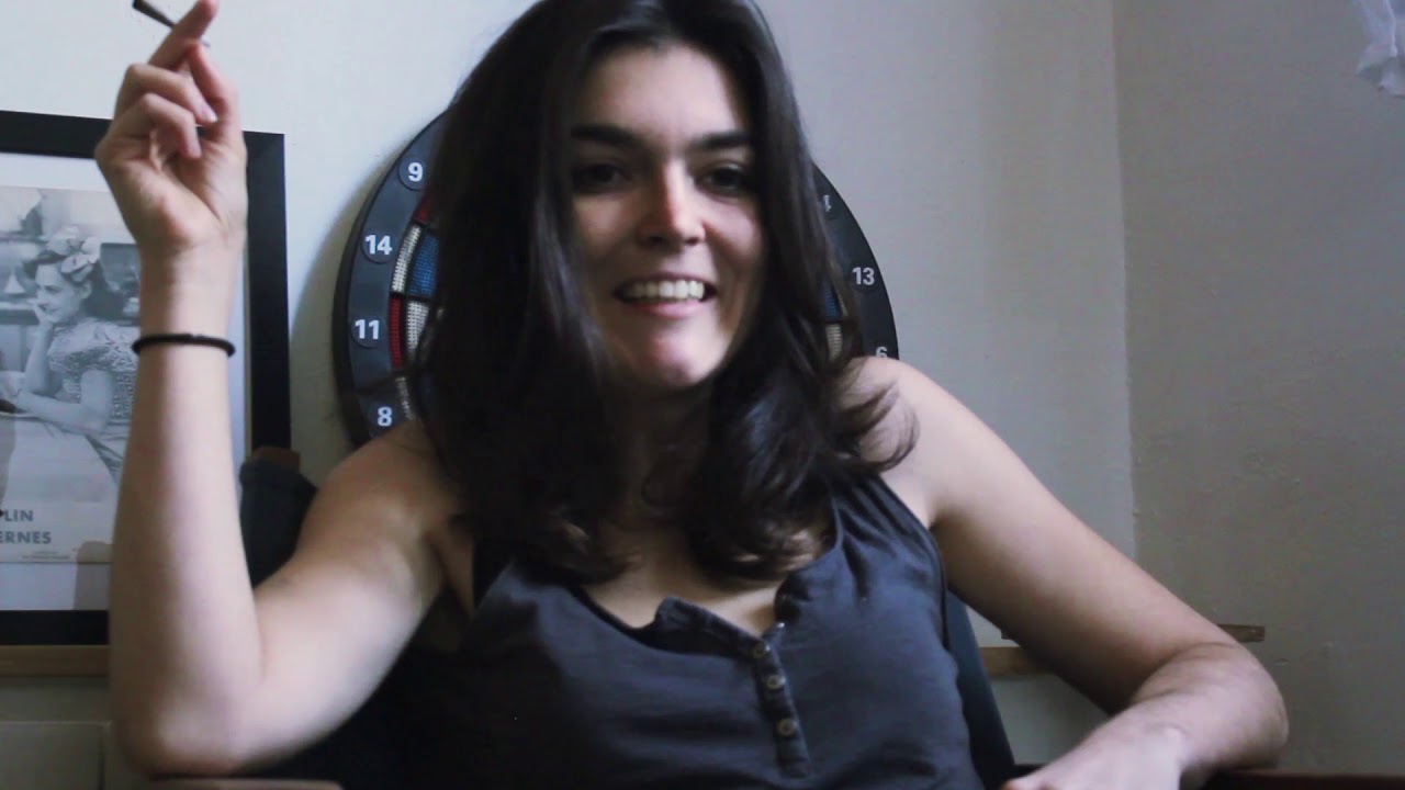 EN LAISSE de Marion Pasquier - YouTube