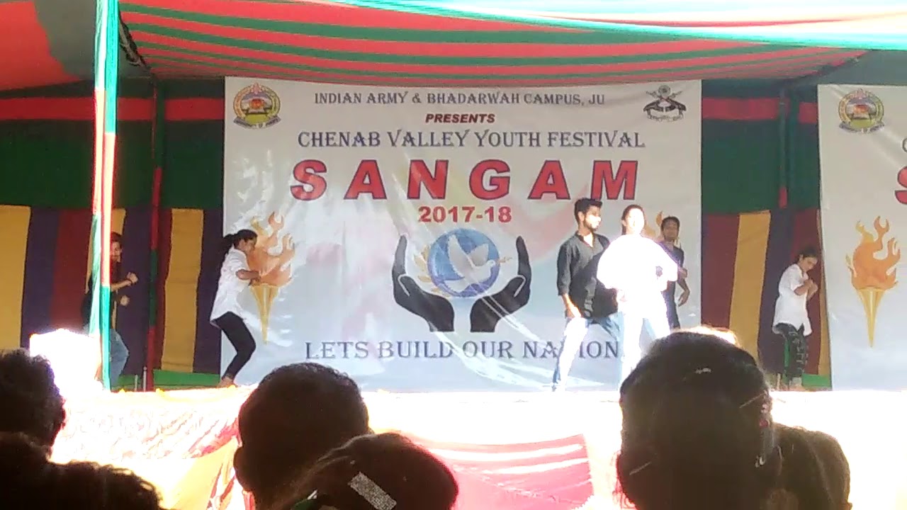 youth festival bhaderwha gdc doda group dance 2017 - YouTube