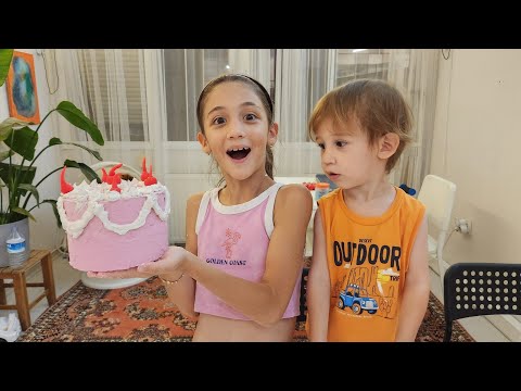 Eylül Alçıdan Sahte Pasta Yaptı. Kendin Yap Dıy Fake Cake | fun kids video